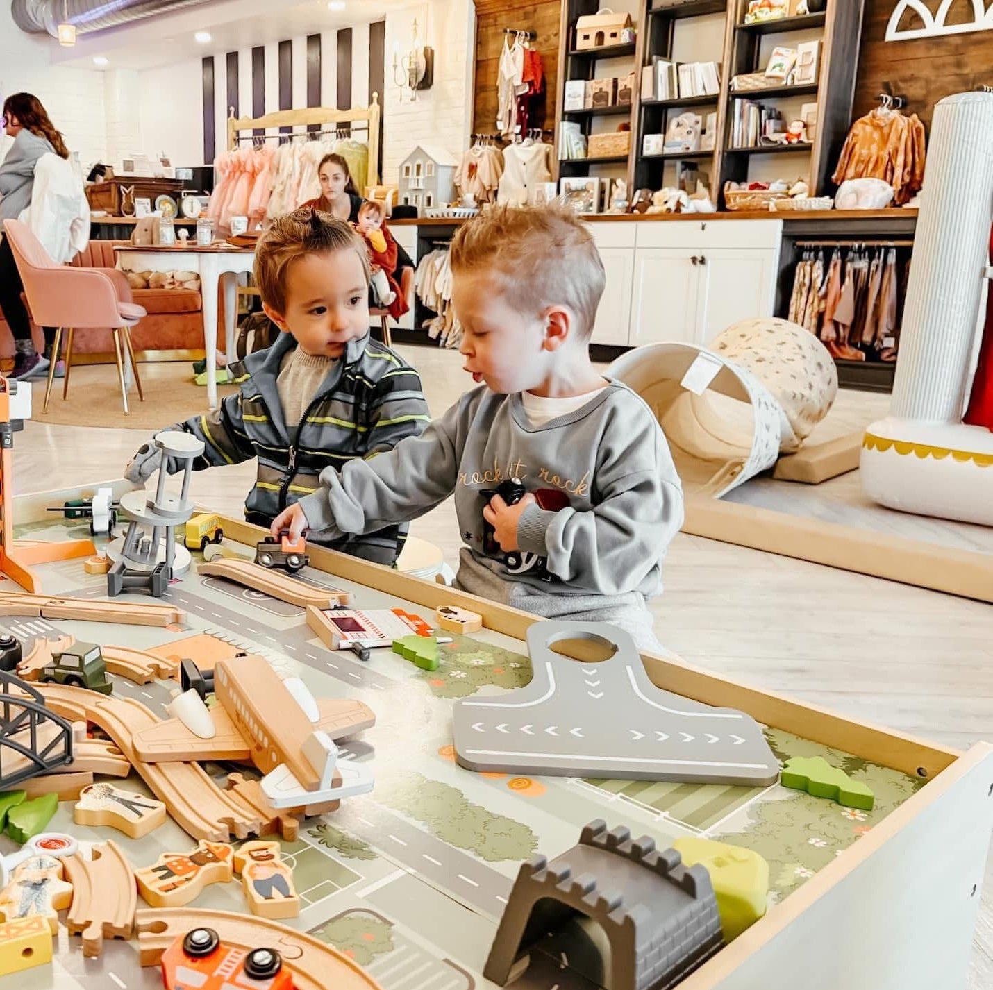 Monthly Play Pass Membership (4+ Children) - The Trendy Bunny